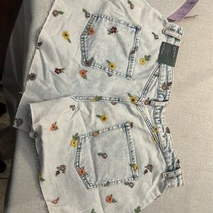 wild fable | Shorts | Denim Flowered Shorts | Poshmark